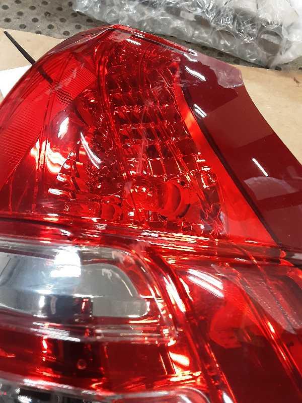 OEM Quarter Panel Mounted Tail Light Assembly for 2015-2016 Honda ...